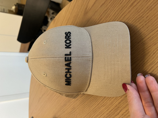 Michael Kors kacket
