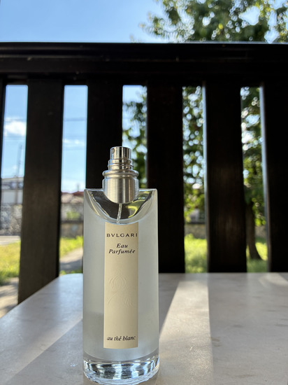 Eau Parfumee au The Blanc Bvlgari