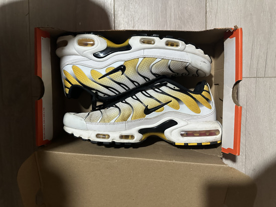 Nike Air Max PlusWhite Varsity Maize Black tn