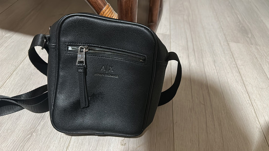 Armani Exchange torbica