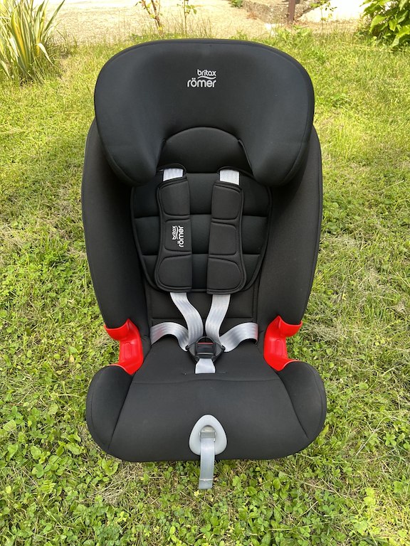 Britax Romer auto sedište Advansa fix III (9-36kg)
