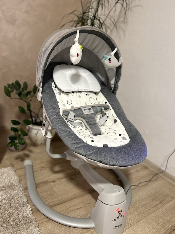 Električna njihalica za bebe