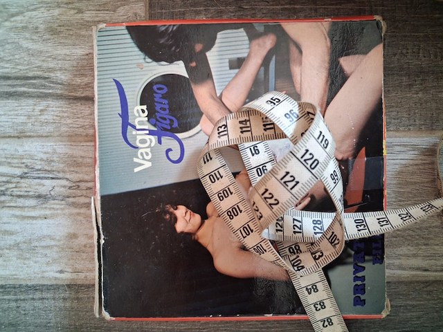 Svedski akcioni xxx super 8 mm vagina figaro