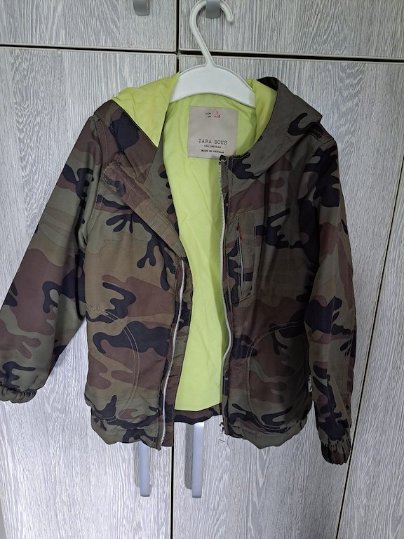 Zara jakna military