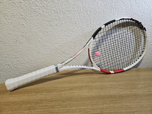 Teniski reket Babolat PURE Strike 16x19 305g 68.6cm 2
