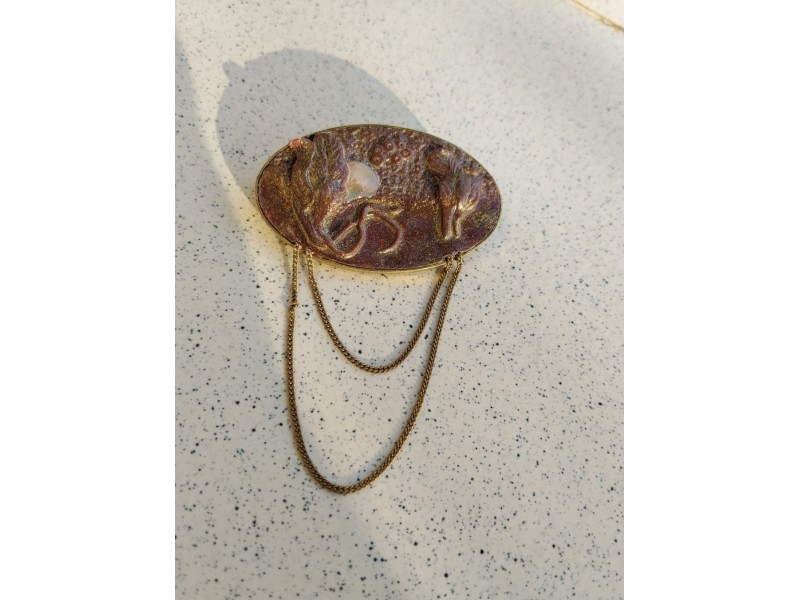 Unikatan antikvarni broš