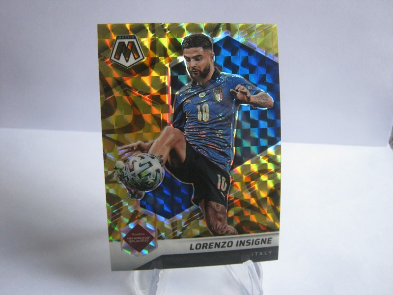 QATAR 2022 PANINI MOSAIC PRIZM : 27 LORENZO INSIGNE