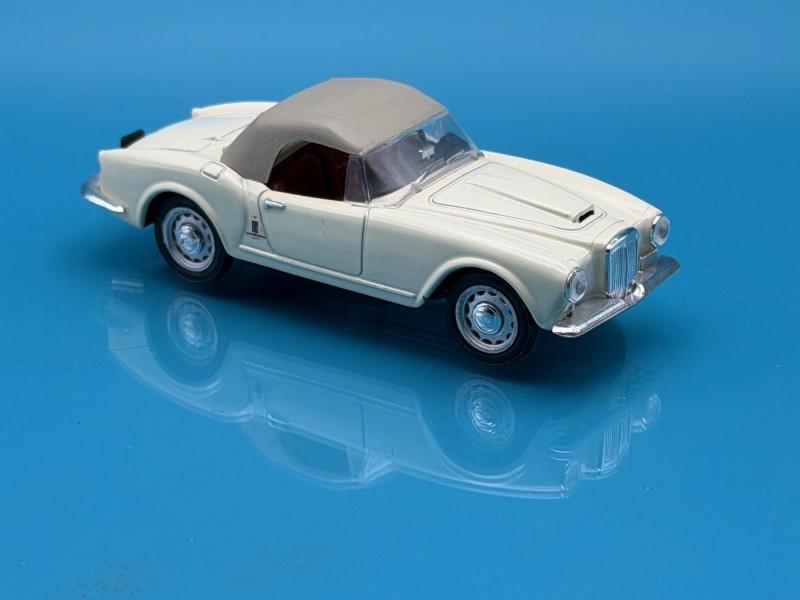 1:43 BRUMM Lancia Aurelia B24 Spider [X-66]