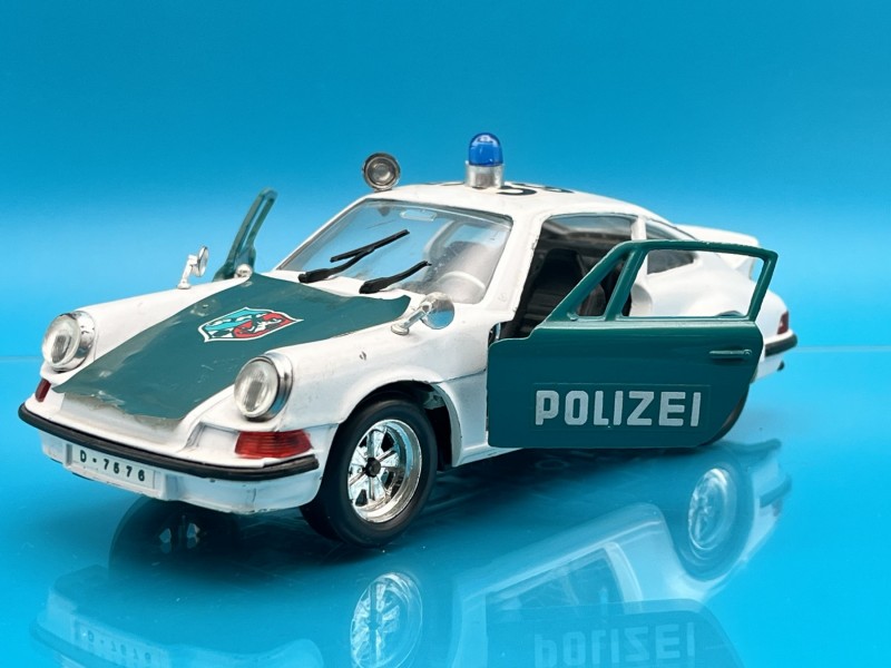 1:24 Porsche 911 Carrera RS Polizei [XD-09]