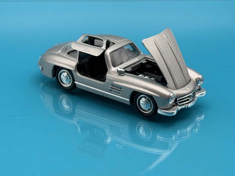1:43 SOLIDO Mercedes 300 SL 1954. [X-51]