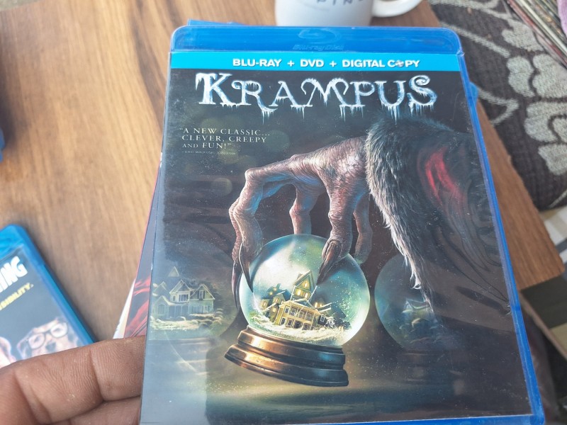 DVD - Kutija + omot mozda nekom treba