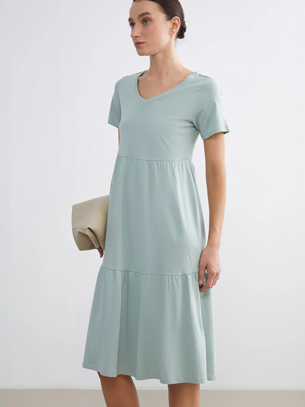 LCW Comfort Slojevita Haljina Sa Okruglim Izrezom