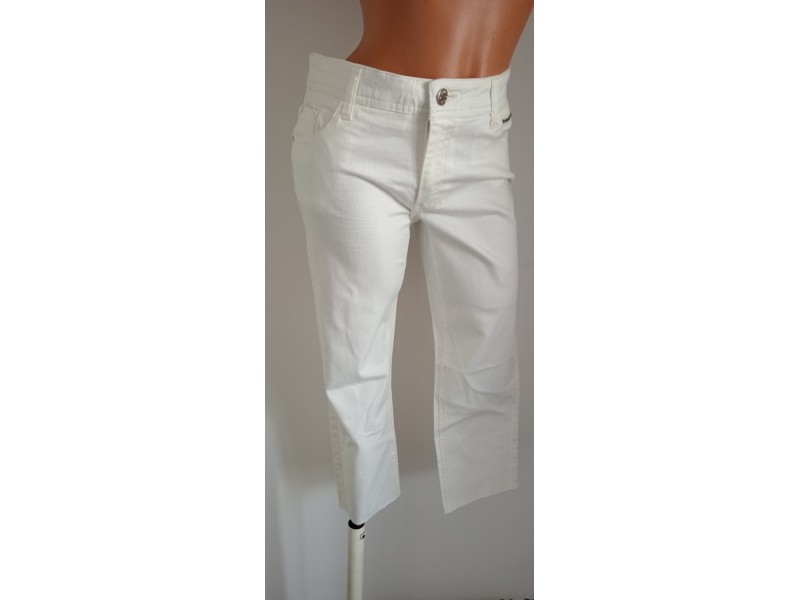 4. Pantalone vel L-40