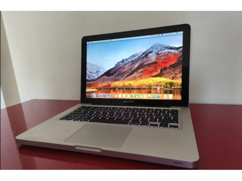 Apple MacBook Pro