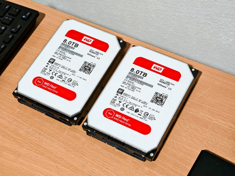 16TB WD Red (2× 8TB) - 100% Health