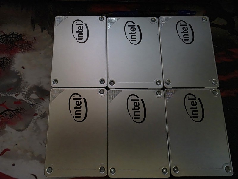 4x intel sata ssd-a 240gb br.1