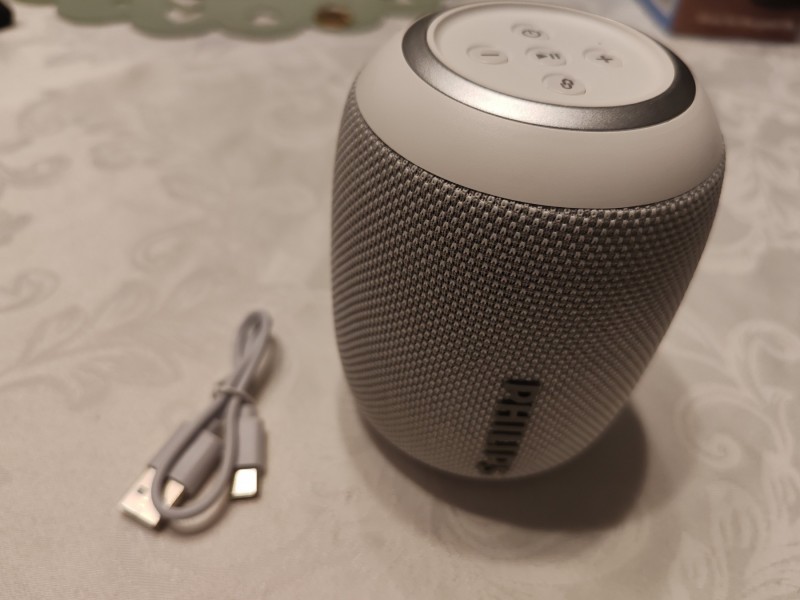PHILIPS BLUETOOTH ZVUČNIK BELI (NOVO)
