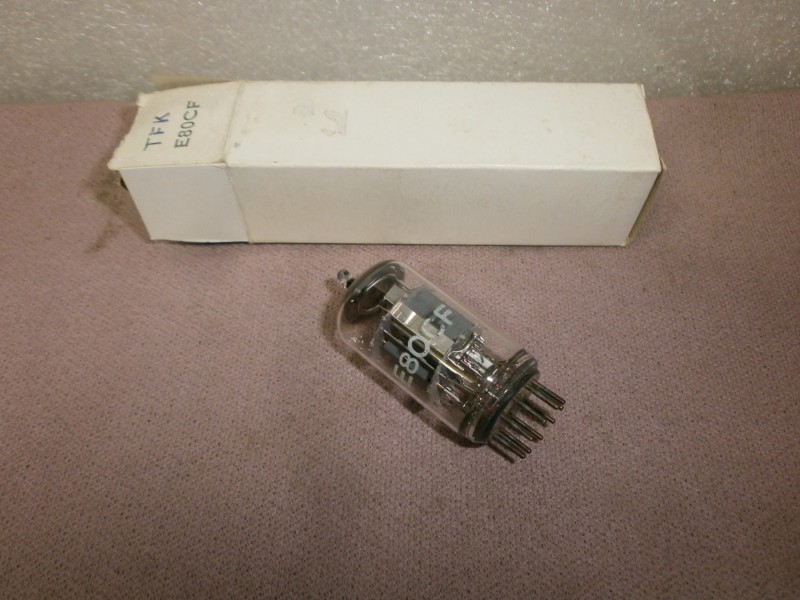 El.cev -E80CF (6BL8, ECF80) Telefunken -NOS (V-9)