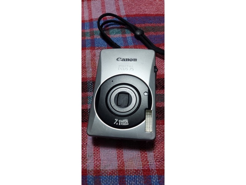 Canon IXUS 75