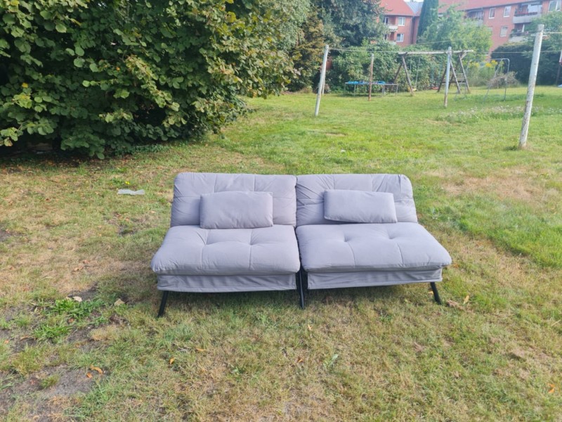 Sklopivi dvosed sofa na razvlačenje – kao nova Na pro