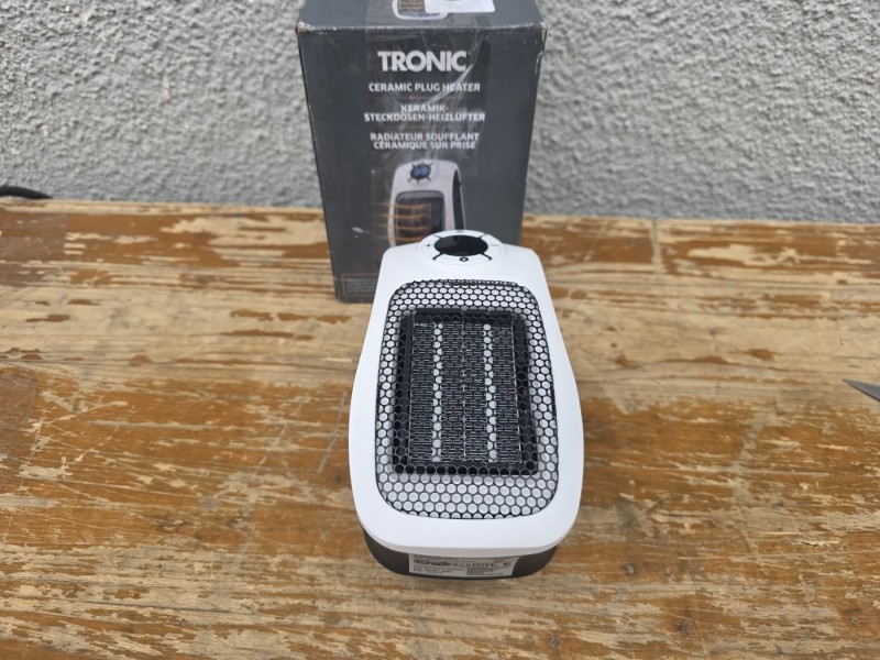 TRONIC keramička grejalica na utičnicu – 600W