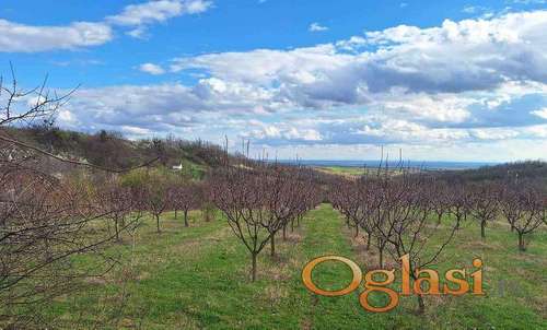 Prodajem plac-zemlju LUX zona