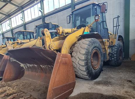 Mašinski alat Caterpillar 950G