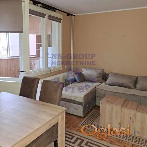 Dvoiposoban stan od 52m² blizu Bulevara Oslobođenja