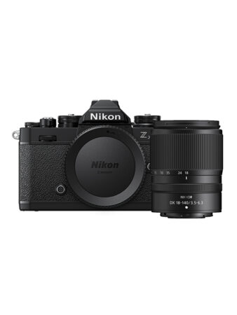 NIKON Dig Z fc + NIKKOR Z DX 18-140 VR crni