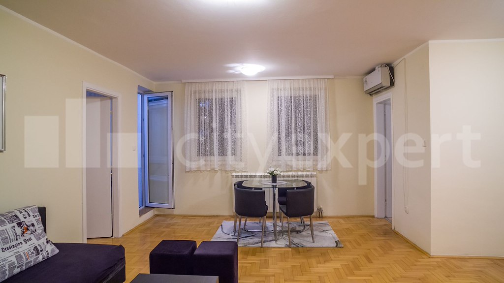 Stan za izdavanje BEZ PROVIZIJE: Dvosoban, 56m², Ratka Mitrovića, Čukarica - 600€