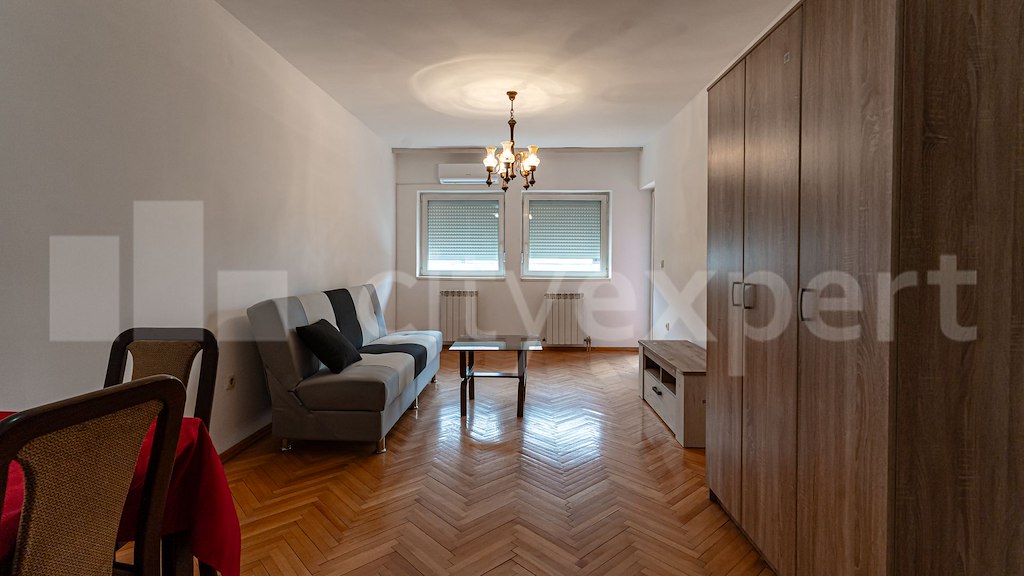 Stan za izdavanje BEZ PROVIZIJE: Dvosoban, 53m², Živka Davidovića, Zvezdara - 500€