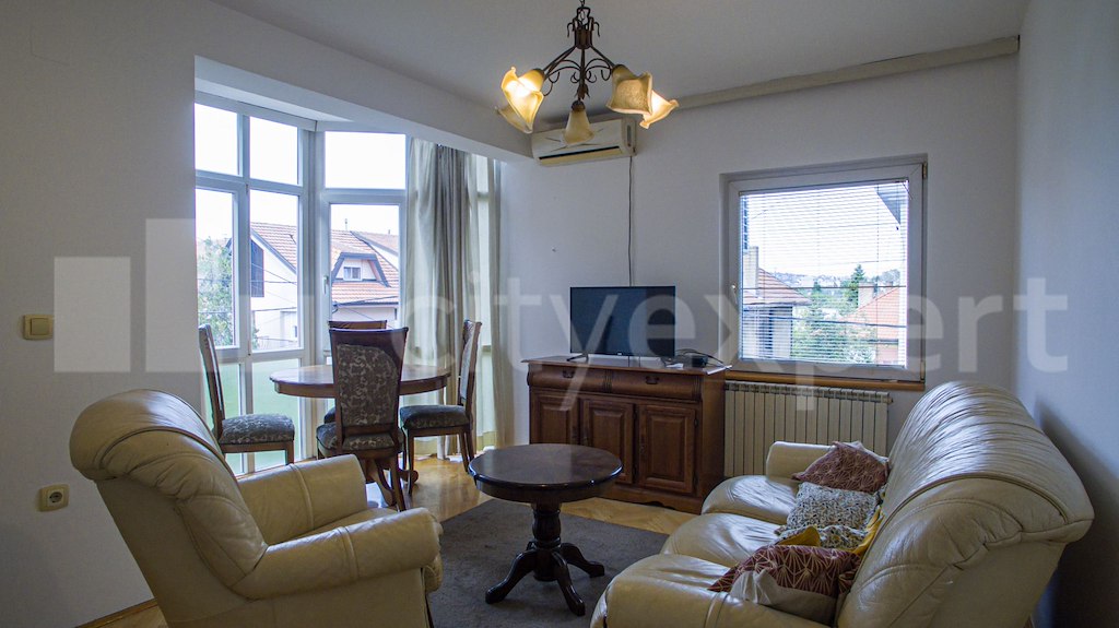 Stan za izdavanje BEZ PROVIZIJE: Dvosoban, 67m², Sanska, Voždovac - 600€