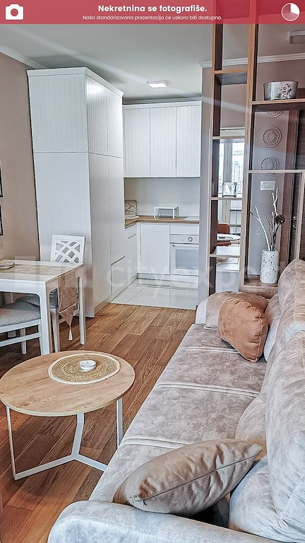 Stan Izdavanje Novi Sad Bez skrivenih troškova - 26m², Lasla Gala, Novi Sad - 350€