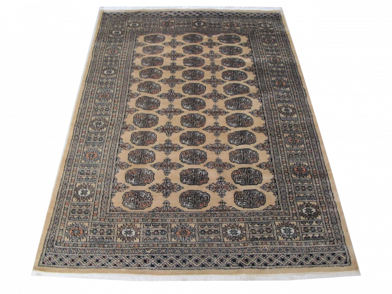 Bukhara Exclusive
Dimenzija: 195 x 141 cm
Vuna 100%