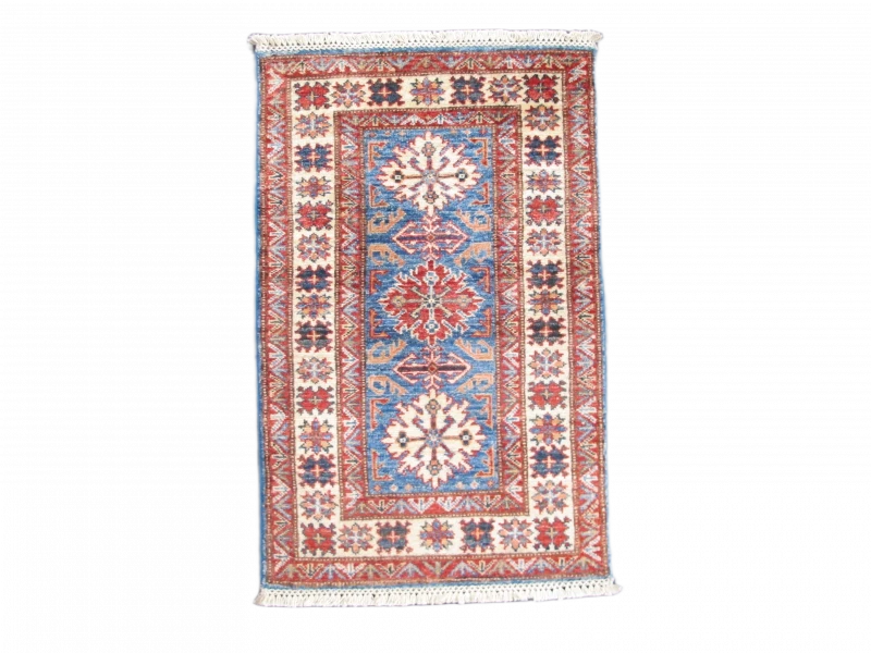 Kazak Exclusive
Dimenzija: 93 x 60 cm