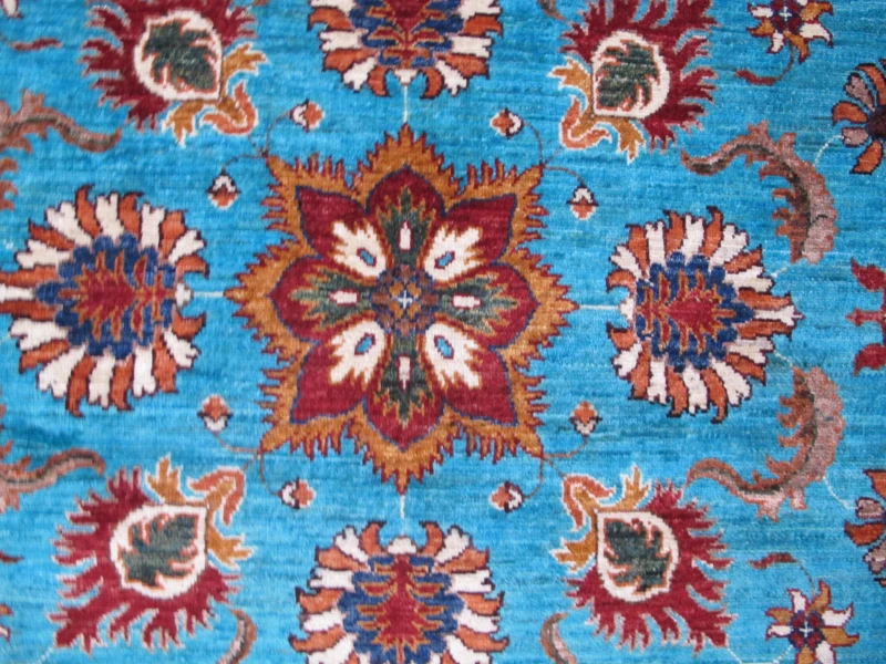 Kazak Exclusive
Dimenzija: 182 x 181 cm