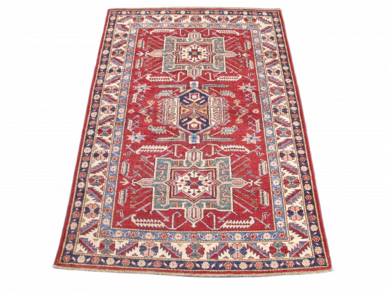 Kazak Exclusive
Dimenzija: 174 x 122 cm
