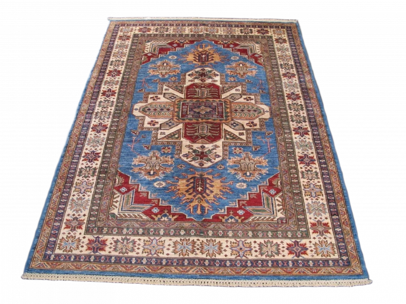 Kazak Exclusive
Dimenzija: 200 x 154 cm