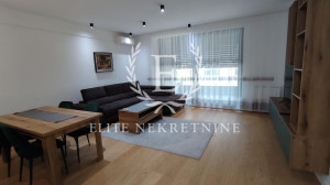 Iznajmljujem Stan-Apartman, K District, Beograd Grad