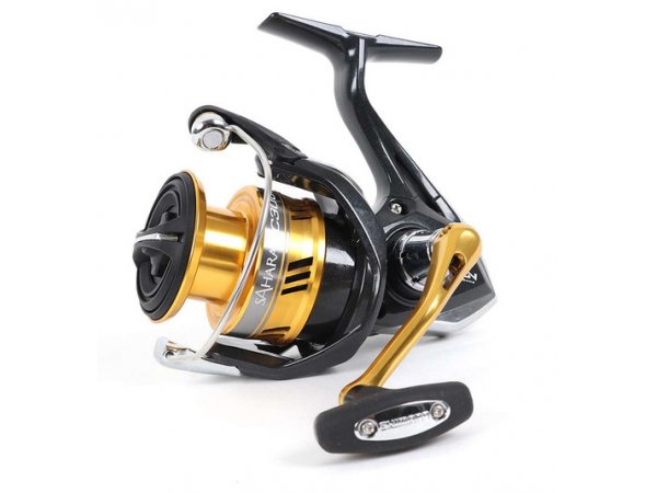 Mašinica shimano Sahara c3000fj , shc3000fj