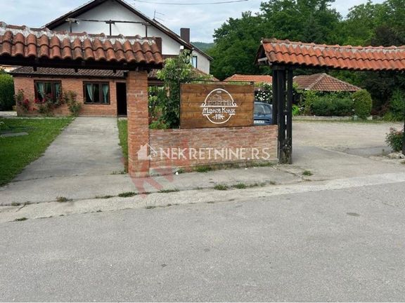 Restoran 8.0, 3a, Zagužanje (Surdulica), 700e