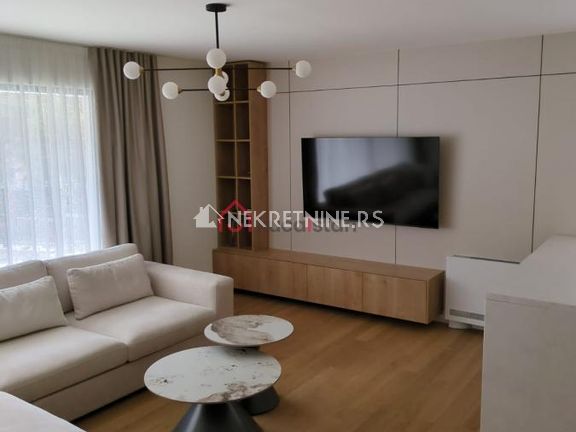 Luxury House in Dedinje – 3BR, Parking, Quiet Area