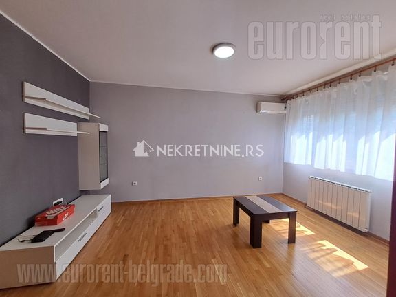 #50377, Izdavanje, Stan, BANOVO BRDO, 550 EUR