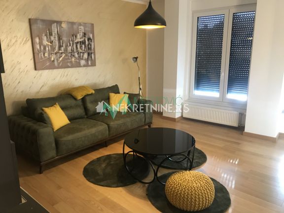 Stanovi,NOVI SAD,CENTAR NS,kv: 45.00, € 600, ID: 9102039
