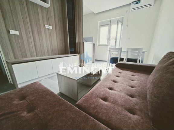 Novi Beograd, Blok 72, Dr Ivana Ribara, 4.0, 90m2, 850 EUR