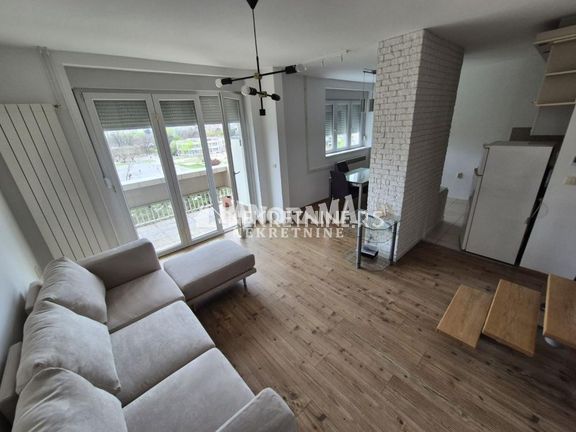 Blok 28-Potkovica ,74m2 duplex ID#3326
