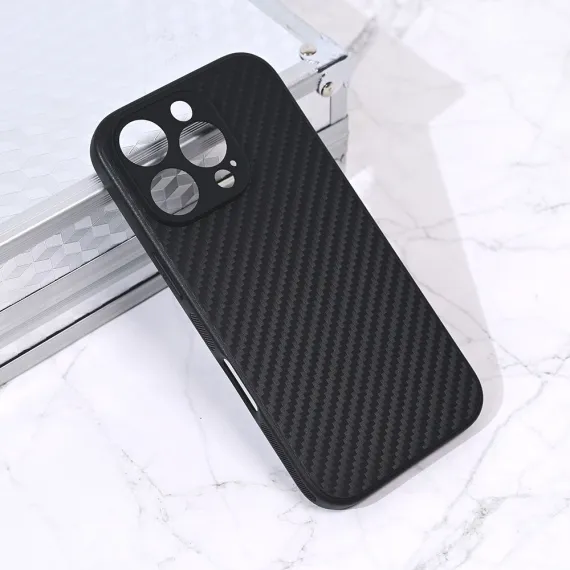 Maska Carbon fiber za iPhone 16 Pro crna