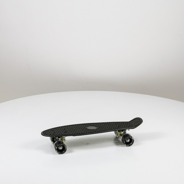 Skejtbord za decu "SIMPLE BOARD" model 683 Crni
