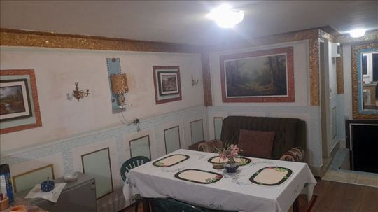 Nameštena garsonjera 21m² + 30m² korisne površine