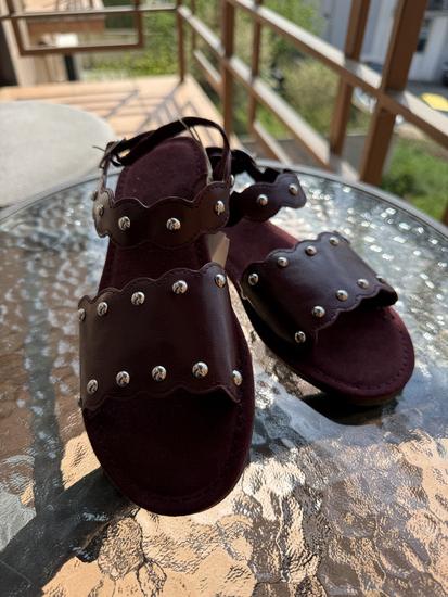 Zara kozne bordo sandale